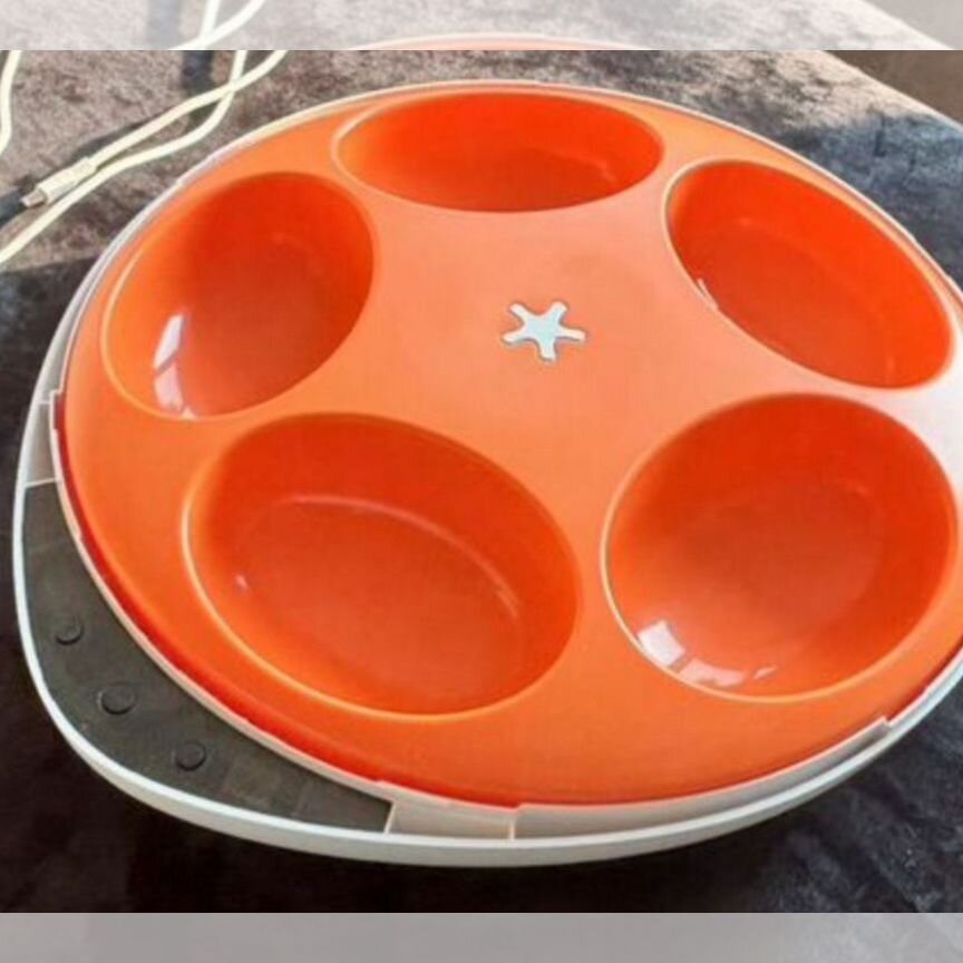 Автоматическая кормушка planeta Laika