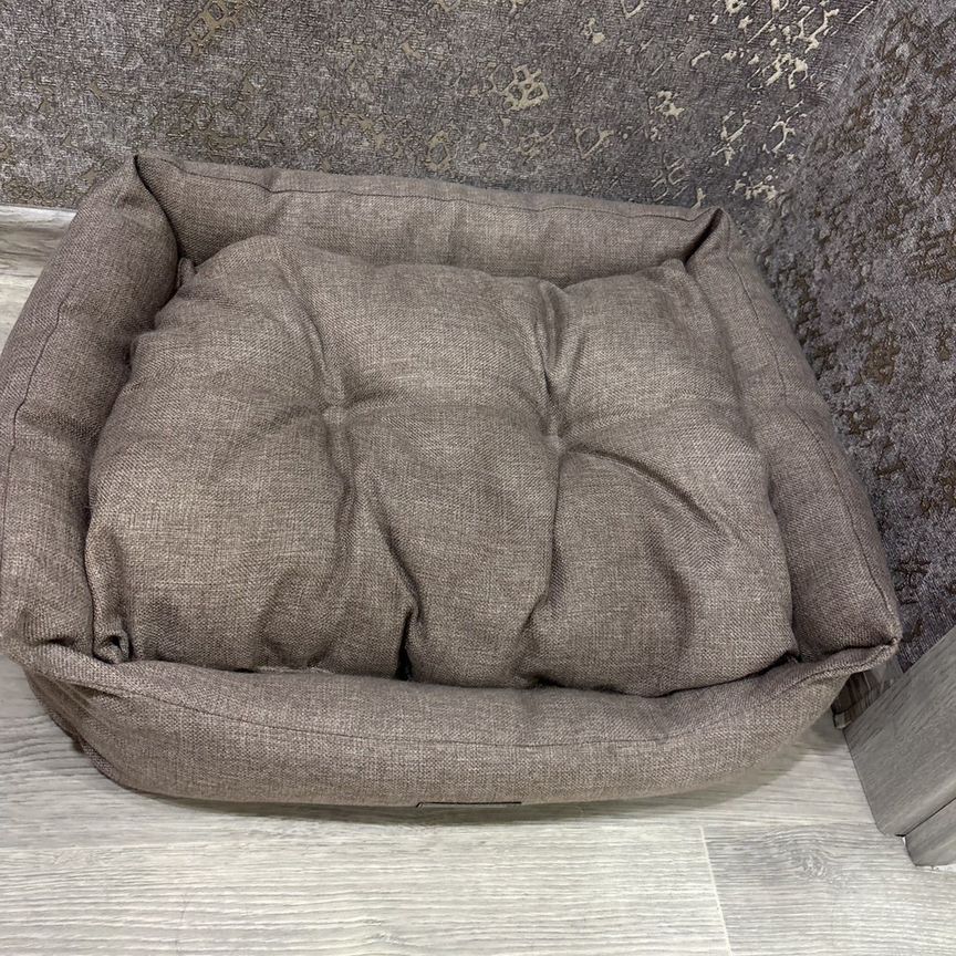 Лежанка для кошек