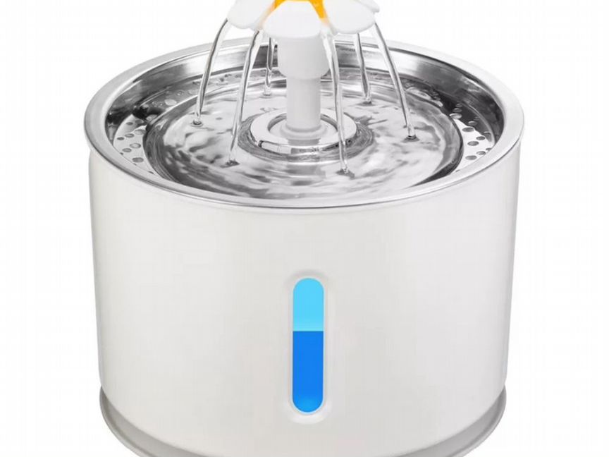 Автоматическая светодиодная поилка для животных