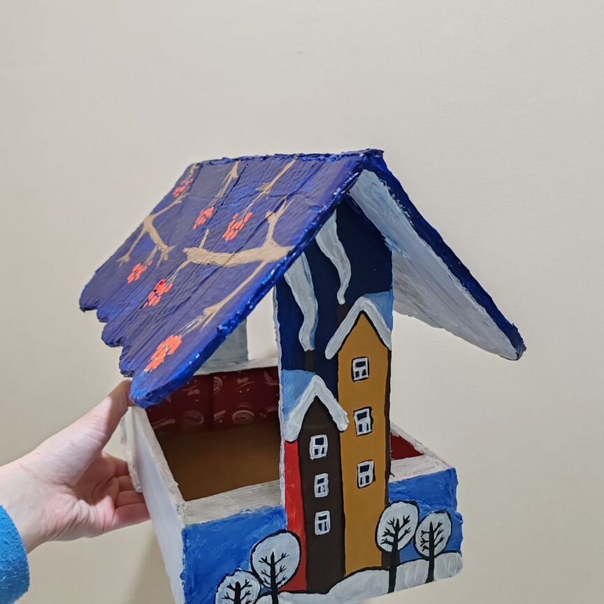 Домик кормушка для птиц