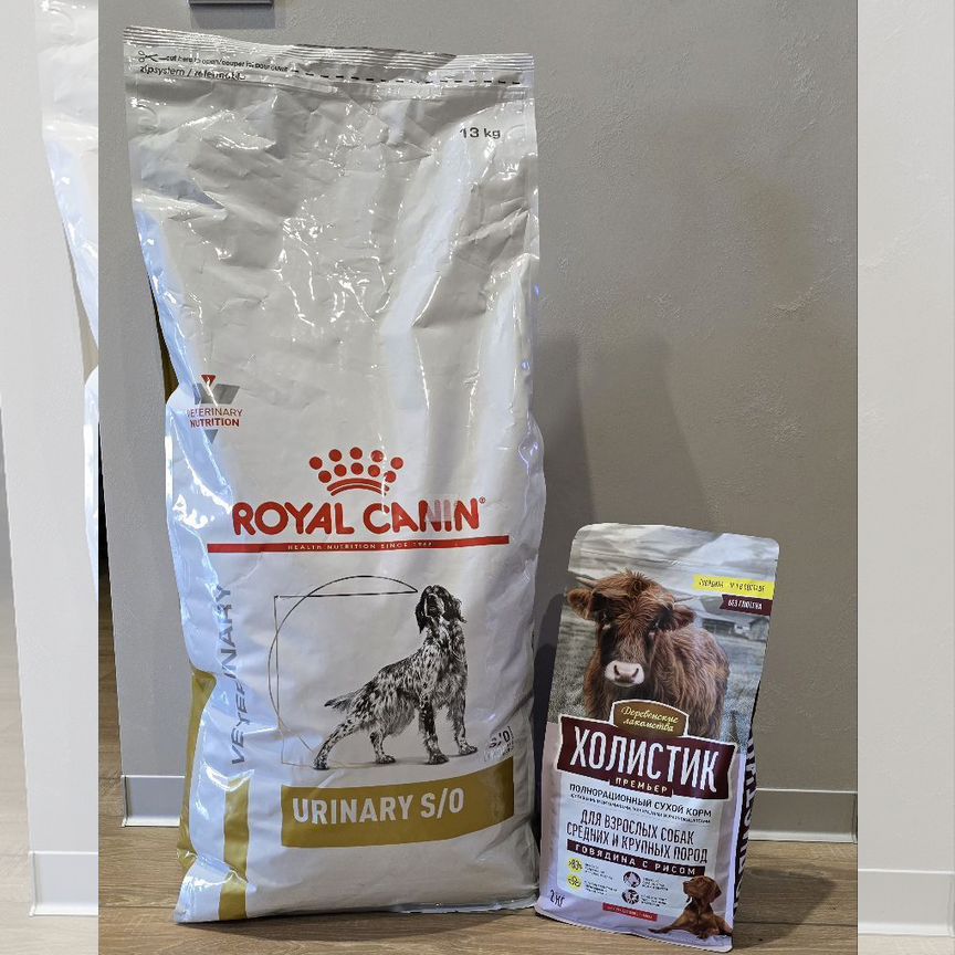 Корм для собак royal canin и деревенские лаком