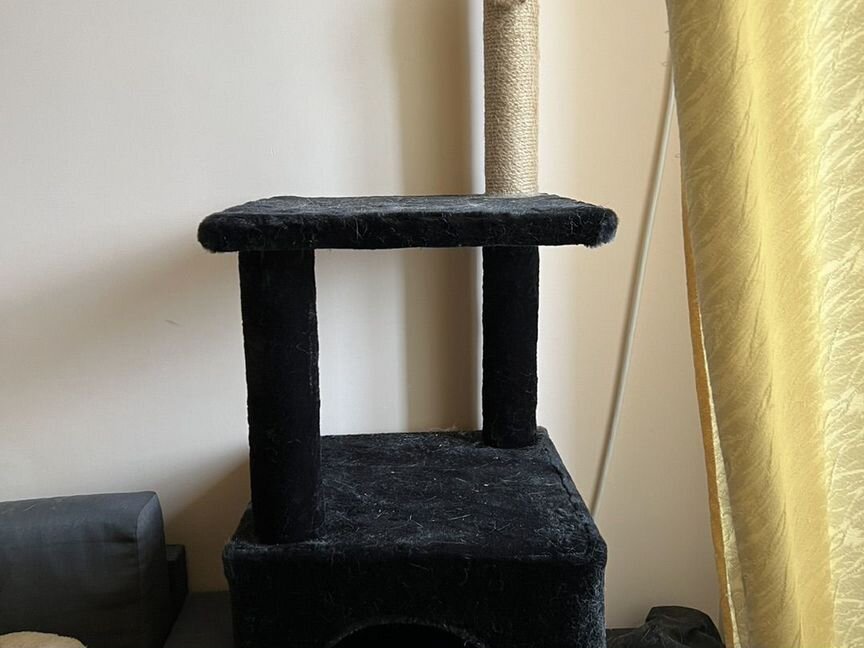 Домик для животных и мелкие принадлежности