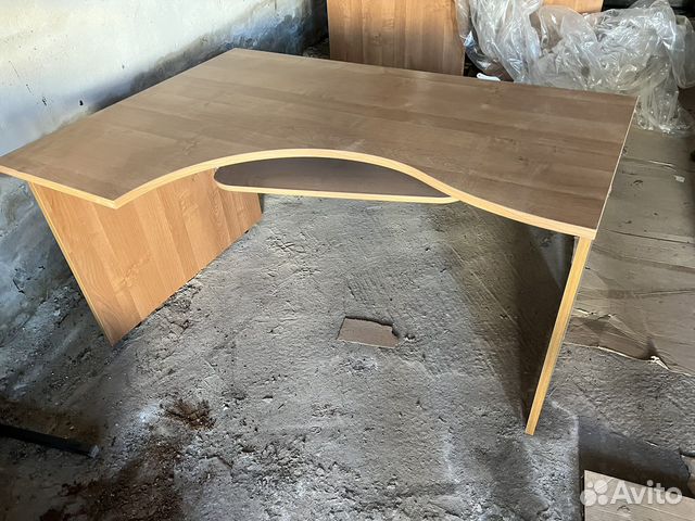 Письменный стол офисный угловой купить в Волгограде | Товары для дома и ...