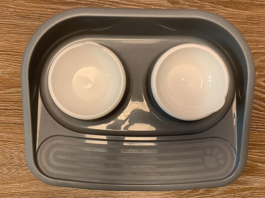 Кормушка для котов