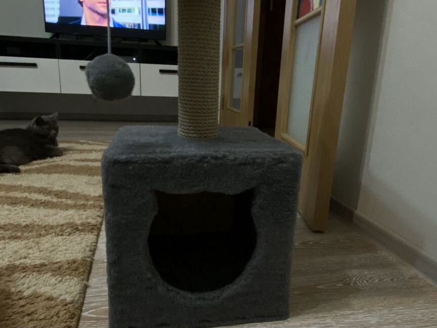 Домик для кошки с когтеточкой