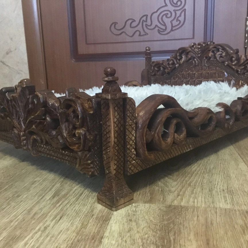 Лежанка для кошек ручной работы