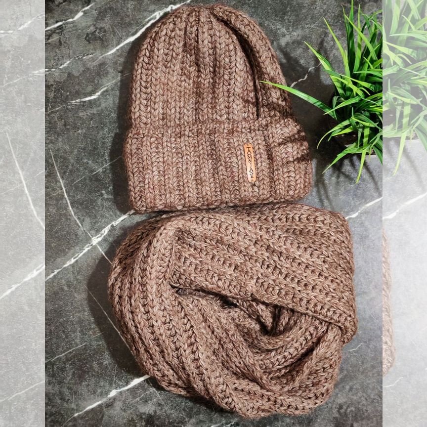 Шапка и снуд