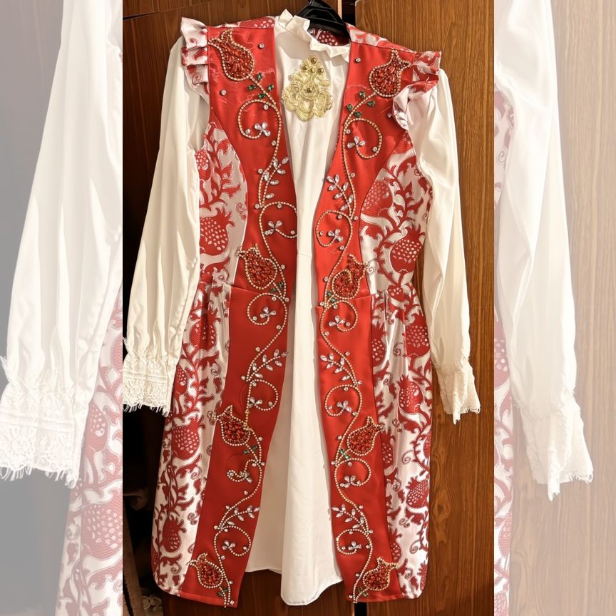 Продаю национальные костюмы(узбекское,таджикское)