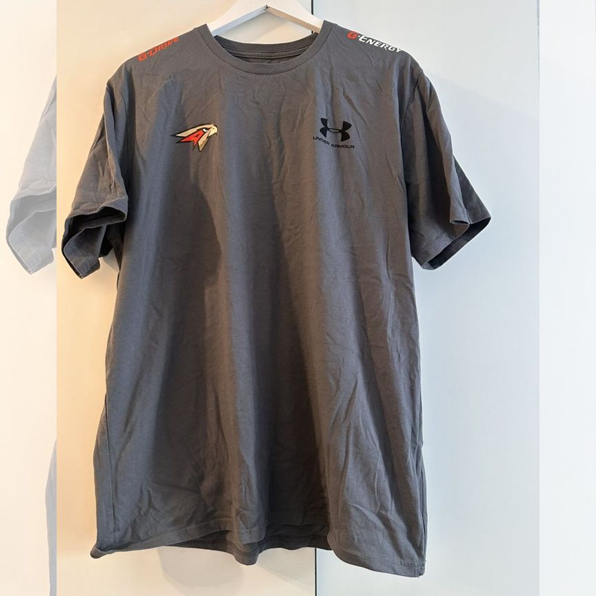 Футболка хк Авангард