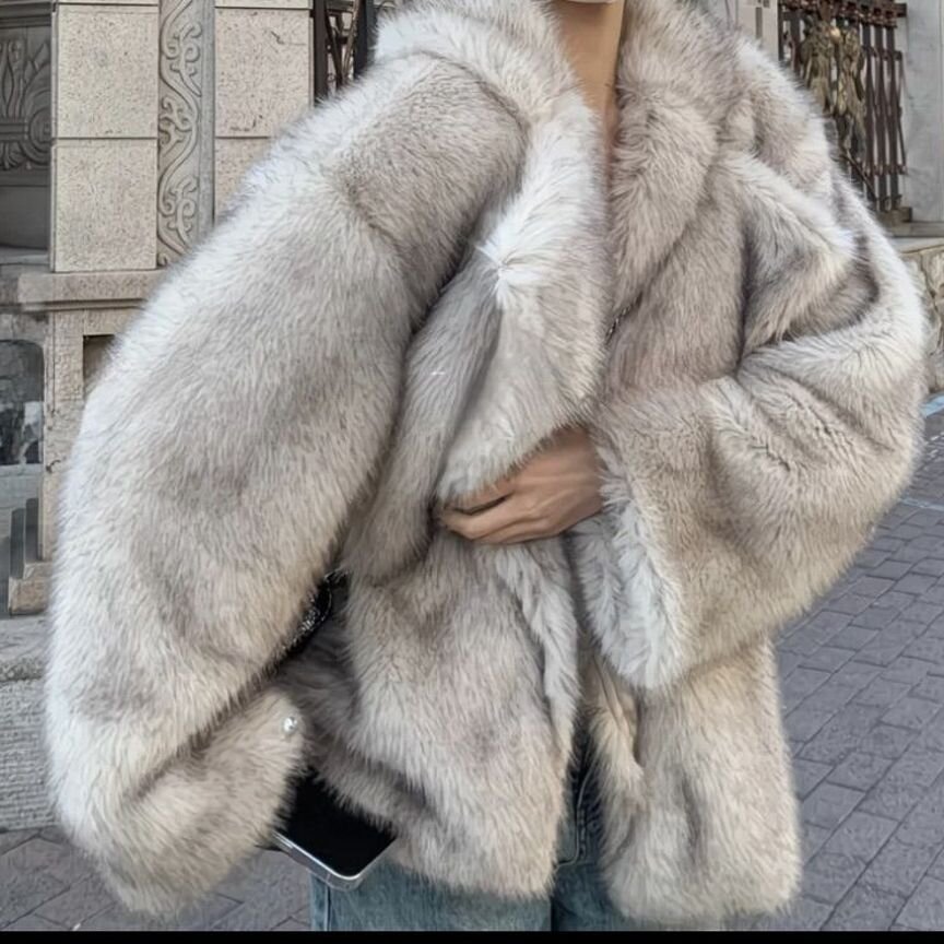 Шуба из экомеха женская