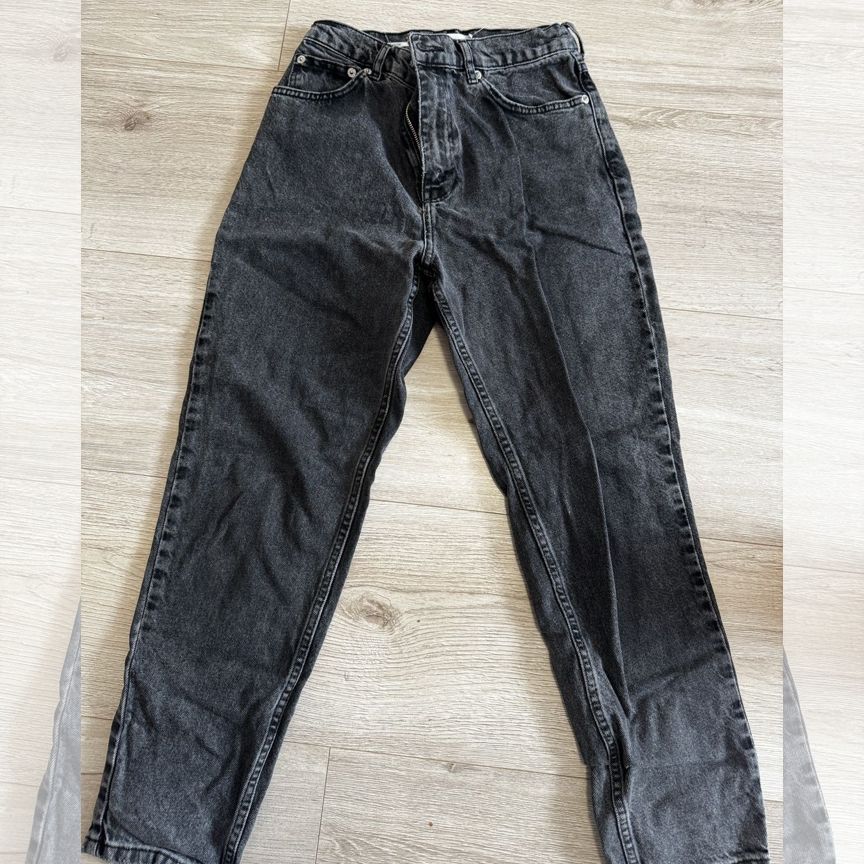 Джинсы mom mango