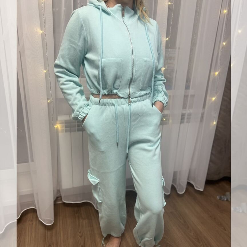 Костюм спортивный 42-44