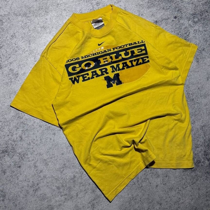 Футболка Nike tee