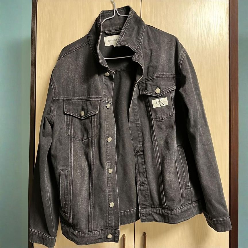 Джинсовая куртка Calvin Klein