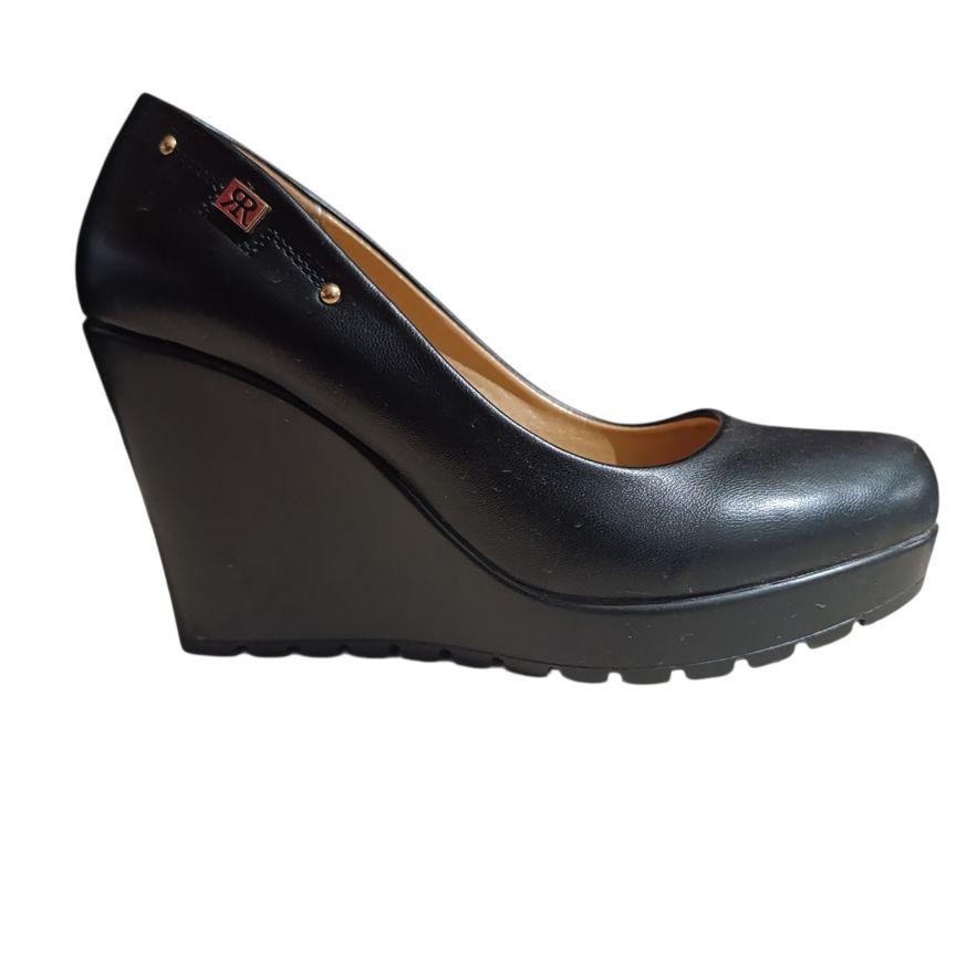 Туфли женские 38 размер черные