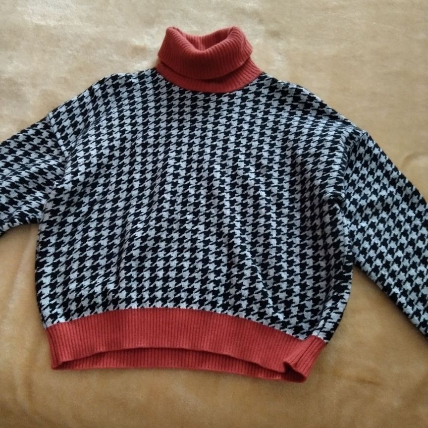 Свитер женский beneton,размер 46-48