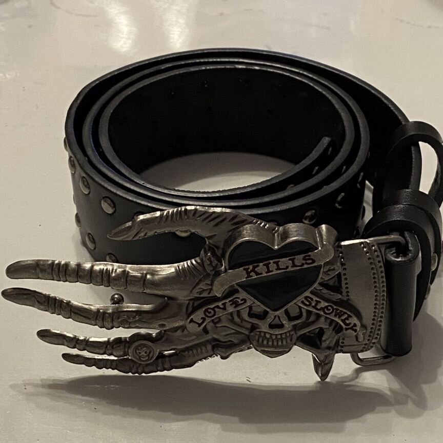 Ремень love kills slowly