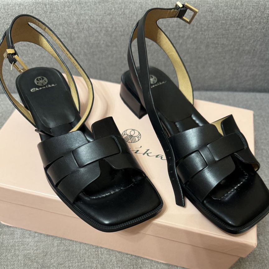 Босоножки женские Эконика 37.5