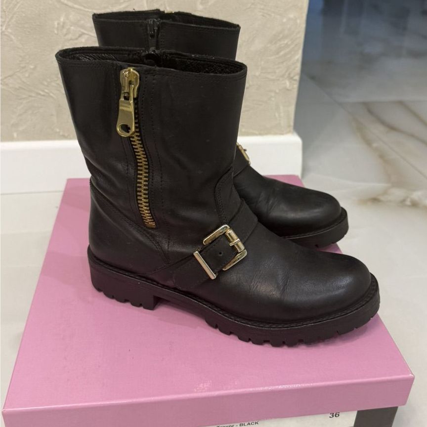 Ботинки женские Carlo Pazolini 36