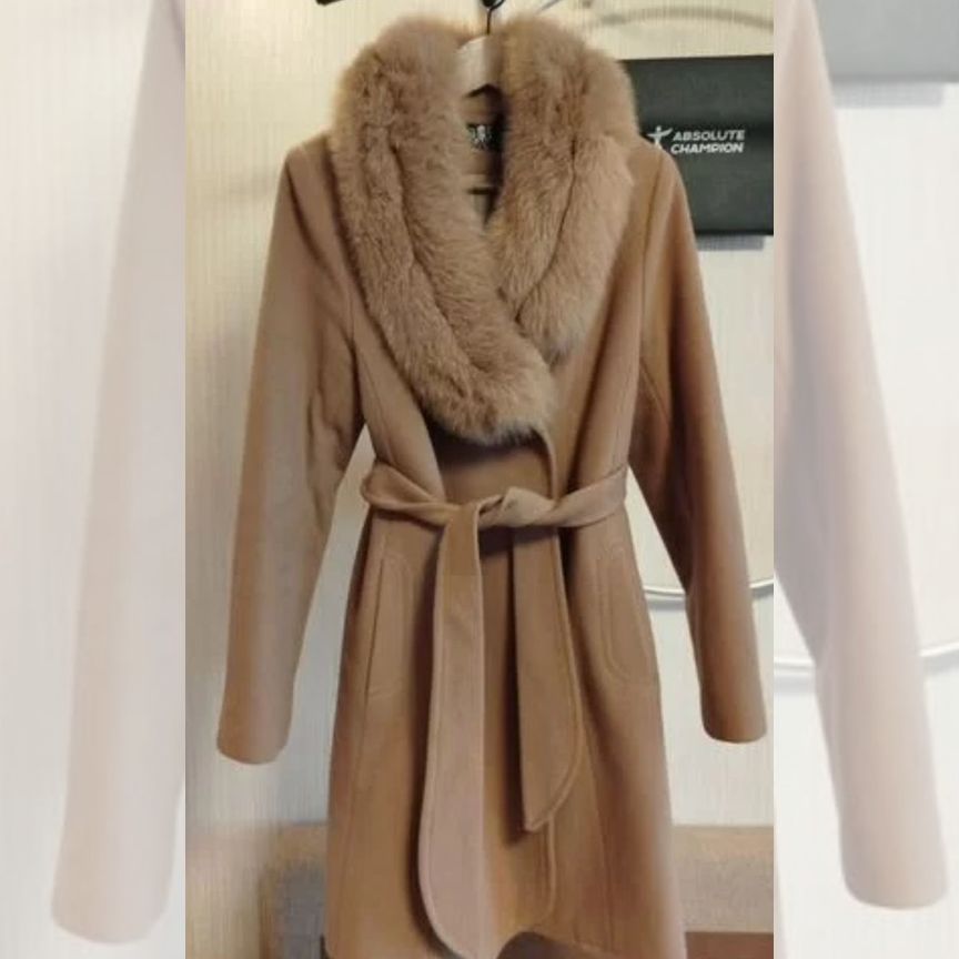 Пальто женское зимнее с мехом 46